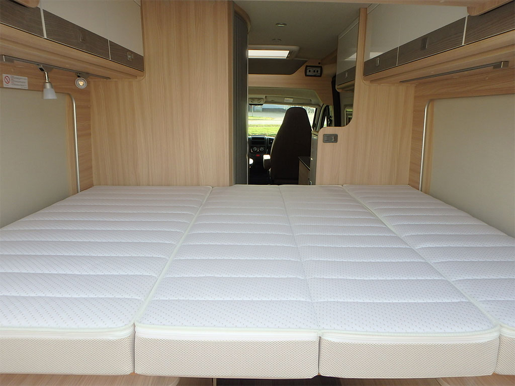 BURSTNER CITY CAR 540 *AUTOMAAT* - Boek nu een luxe campervakantie